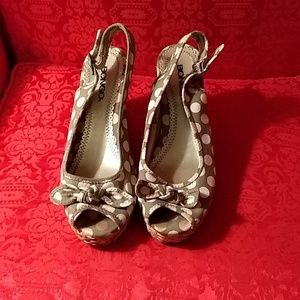 BONGO | Shoes | Bongo Wedge Shoes Olive With White Polka Dots | Poshmark